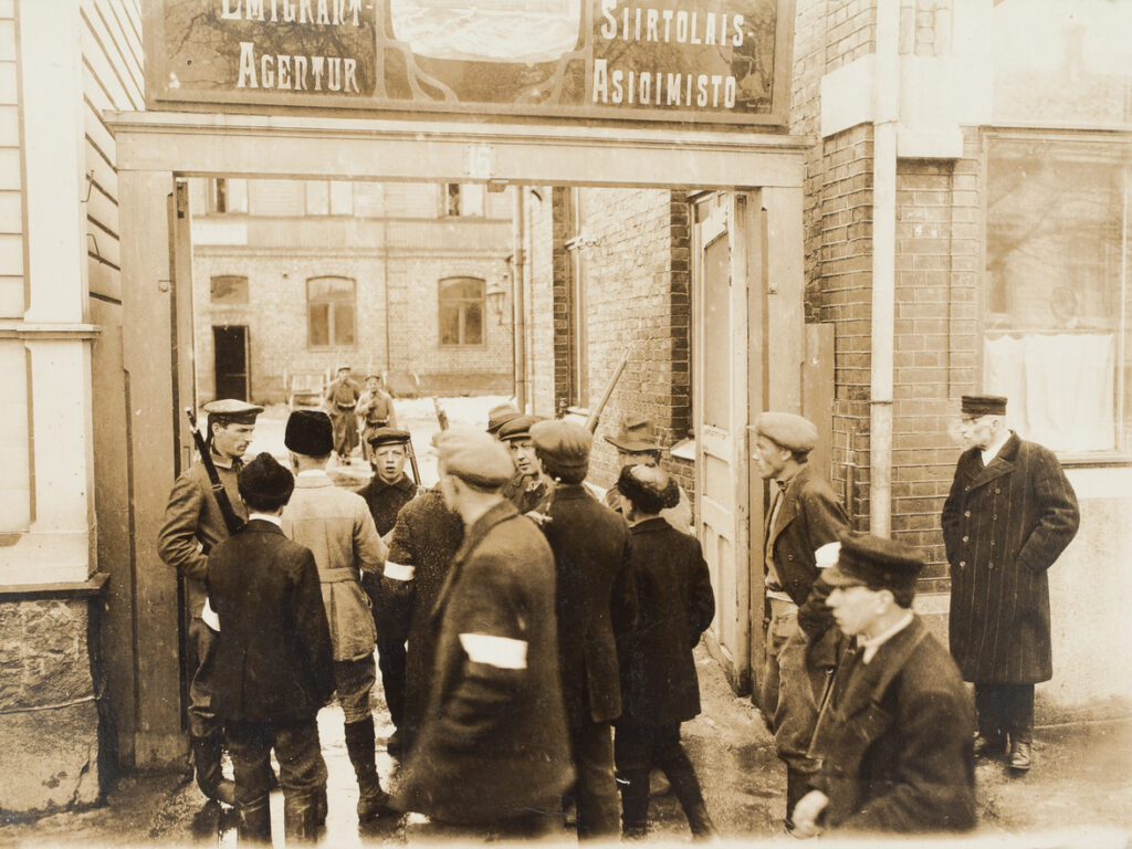 Emigration Archives - Swedish Finn Historical Society